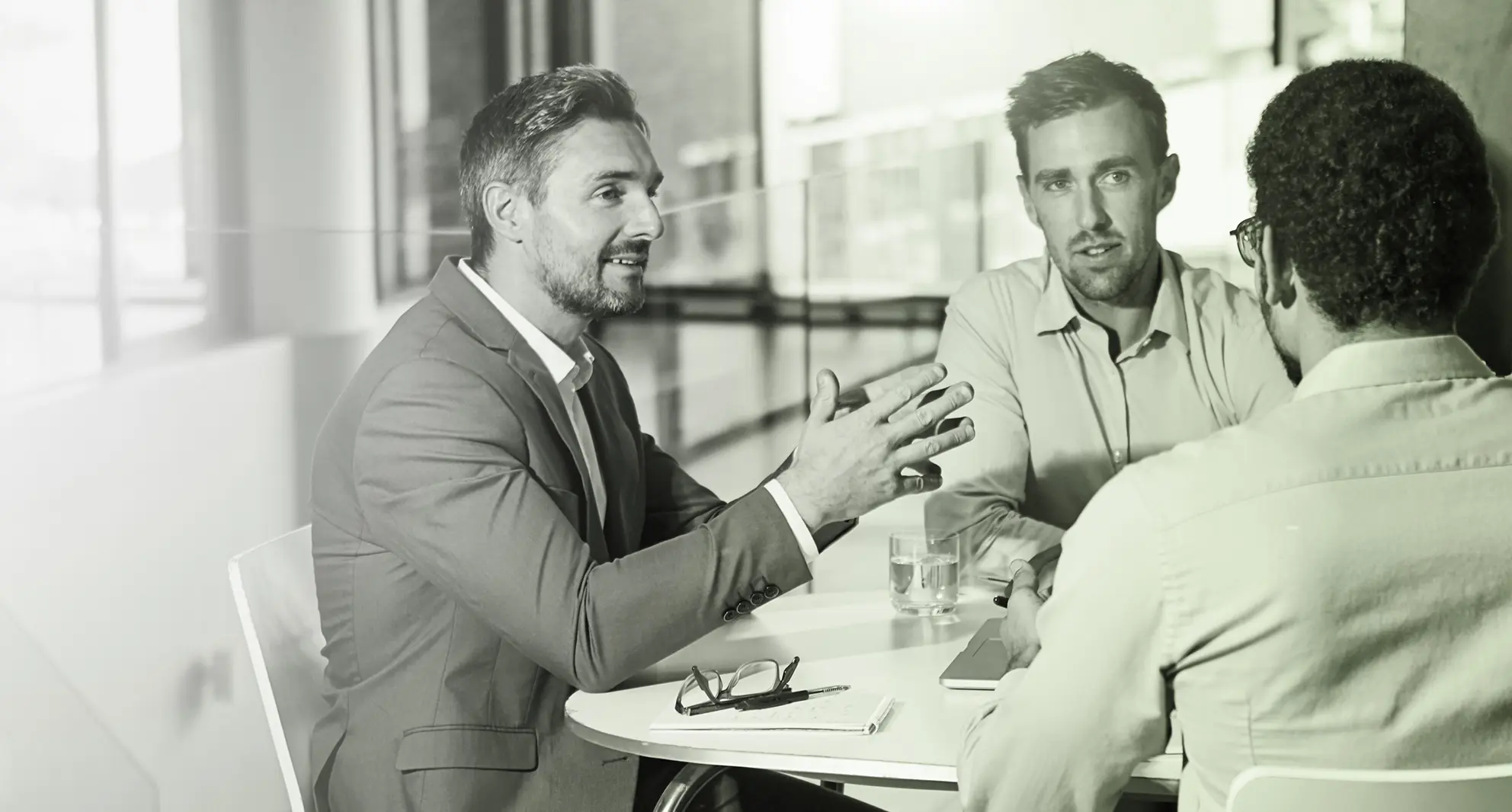 How to Successfully Close a Deal in Agreement Negotiations